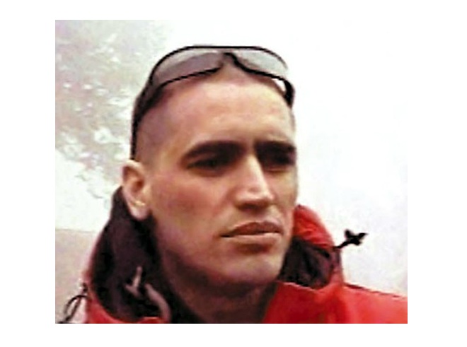 Uhapšen Darko Elez i članovi njegove grupe - Centar za istraživačko ...